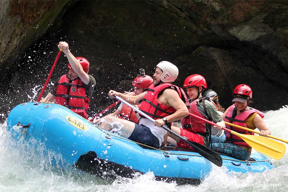 Rafting en el Río Pacuare | Nada Incluido - Blog de viajes